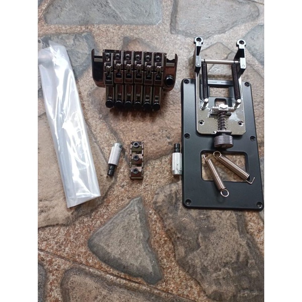 Jual Ibanez Edge Zero II Bridge w/ZPS3Fe Tremolo Black 2TRX5GD001 ...