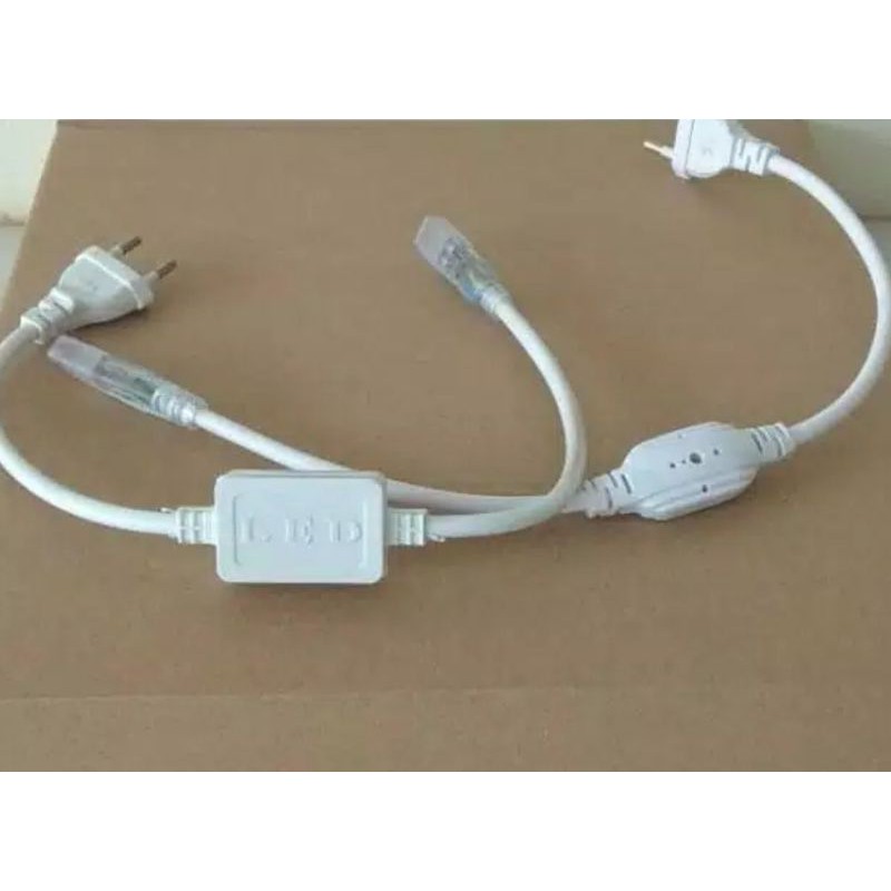 Jual adaptor soket lampu led strip JARUM 2 pin selang 220v | Shopee ...