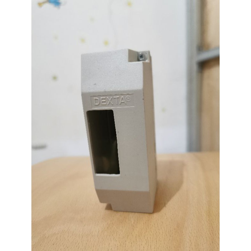 Jual Box MCB Isi 1 - Kotak MCB 1 Group OB Outbow | Shopee Indonesia