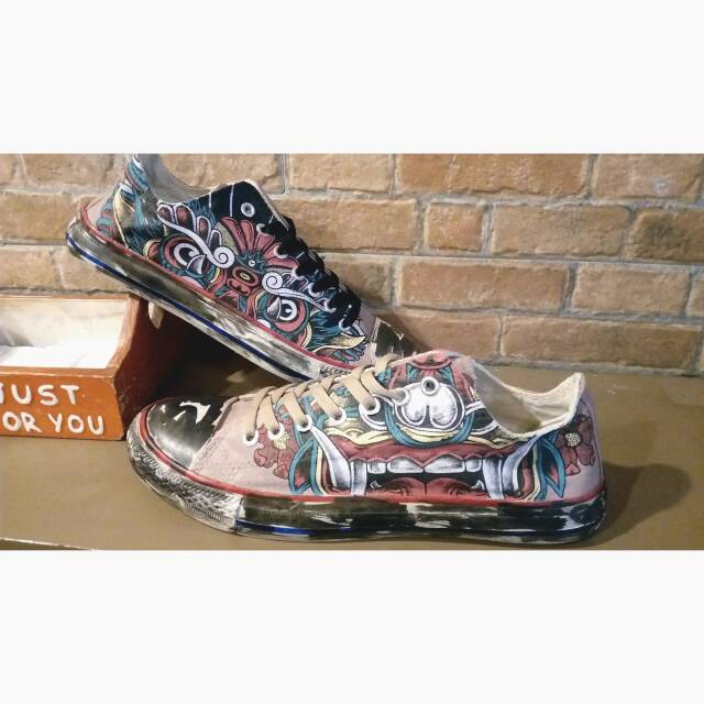 Jual Size 42 Sepatu lukis low converse painting shoes bali barong ...