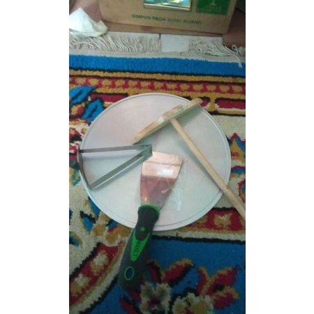 Jual Loyang/Wajan Crepes 25cm Semi Otomatis Komplit FREE Perata Kayu ...