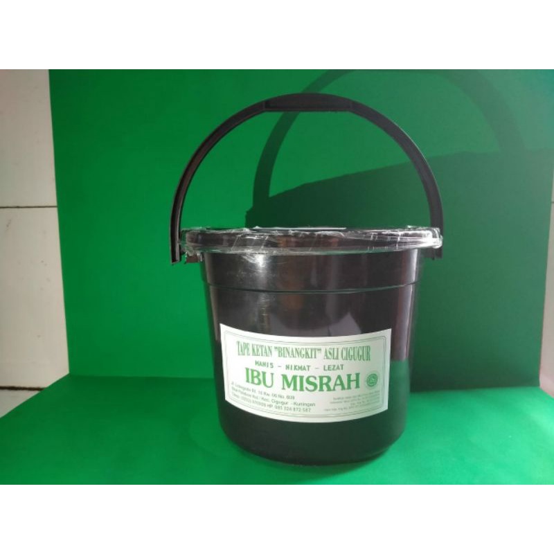 Jual Ibu Misrah Tape Ketan Bulat Hijau Asli Cigugur Bungkus Daun Jambu Kemasan Ember Kecil Isi ...