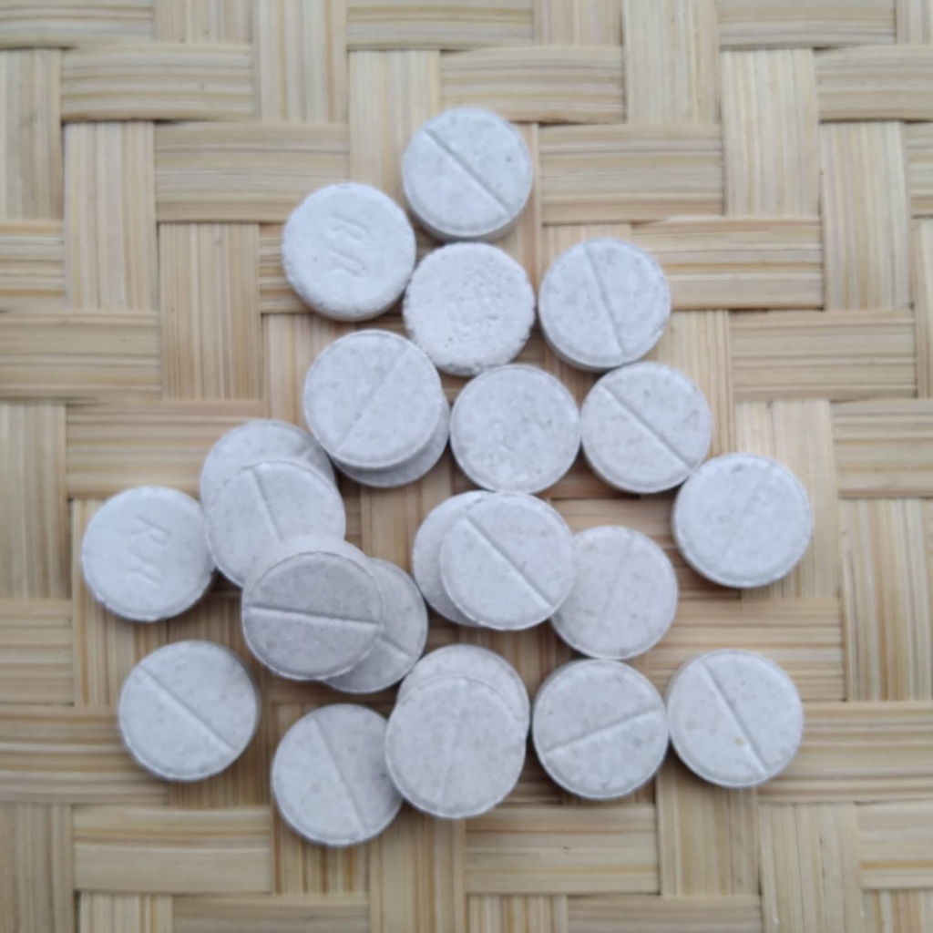 Jual calcinut/ kalek . kalsium untuk ayam isi 30 butir | Shopee Indonesia