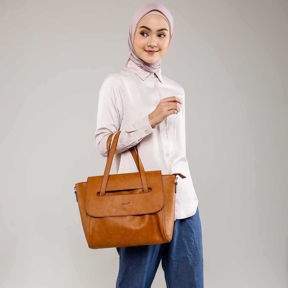 Jual CALEP - Tas Hand Bag Wanita BIG LUXIE Series | Shopee Indonesia
