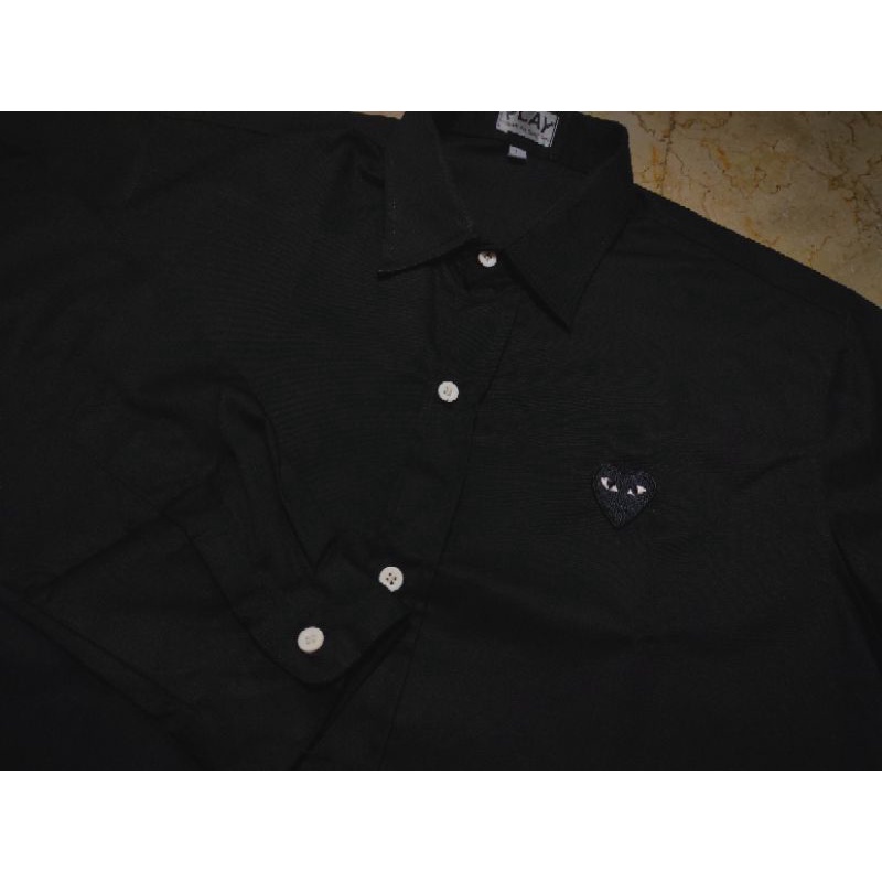 Jual Kemeja CDG PLAY Putih dan Hitam Cowok SHIRT FOR MEN Heart Hati ...