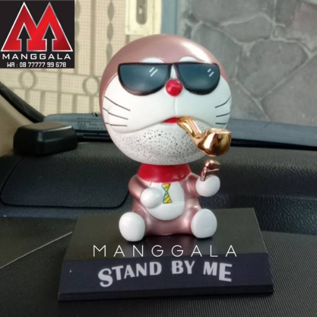 Jual Boneka Pajangan Goyang Dashboard Mobil Doraemon Original Merokok ...