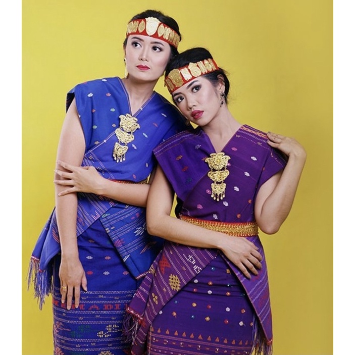 Jual PAKAIAN KOSTUM ADAT BATAK TOBA ANAK PEREMPUAN DARI ULOS SADUM BATAK | Shopee Indonesia