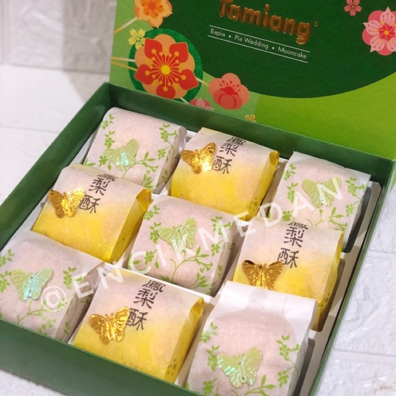 Jual NASTAR NENAS MIX NASTAR DURIAN TAMIANG / PIA KUE MEDAN | Shopee ...