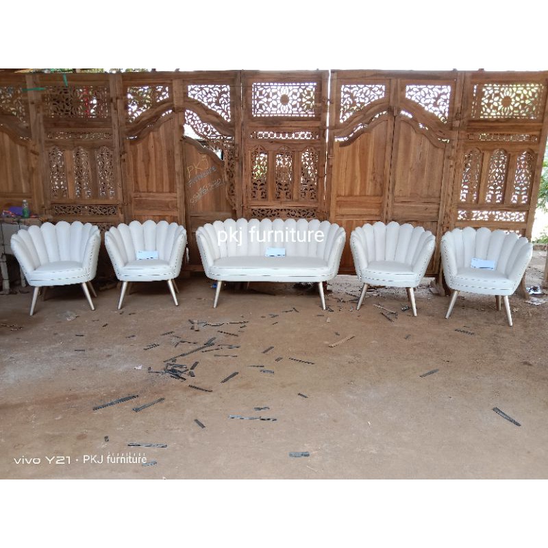 Jual sofa pelaminan lesti / sofa kerang / sofa kipas / sofa pelaminan ...