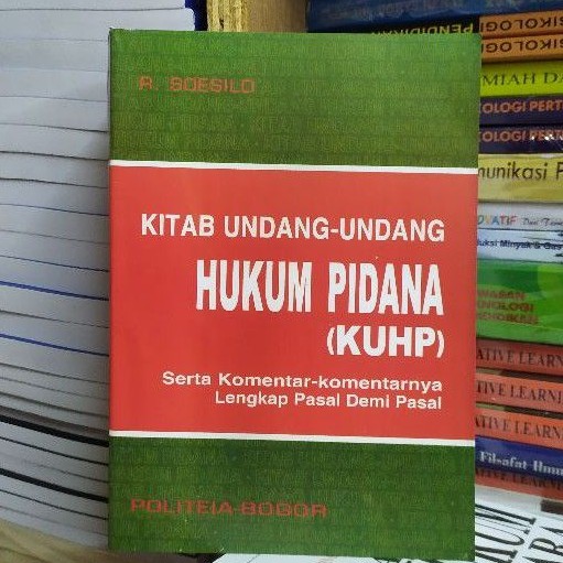 Jual KITAB UNDANG UNDANG HUKUM PIDANA KUHP BY SOESILO | Shopee Indonesia