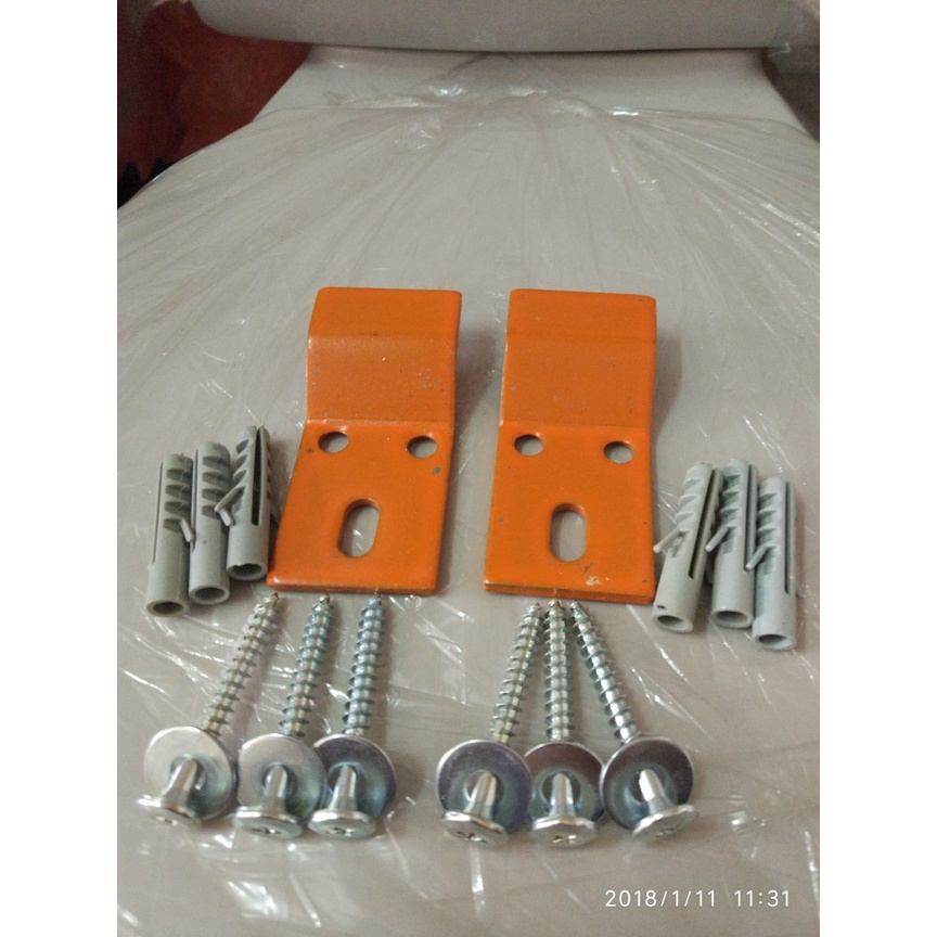 Jual Gantungan Wastafel/Bracket Breket Wastafel Komplit Baut Pisher ...