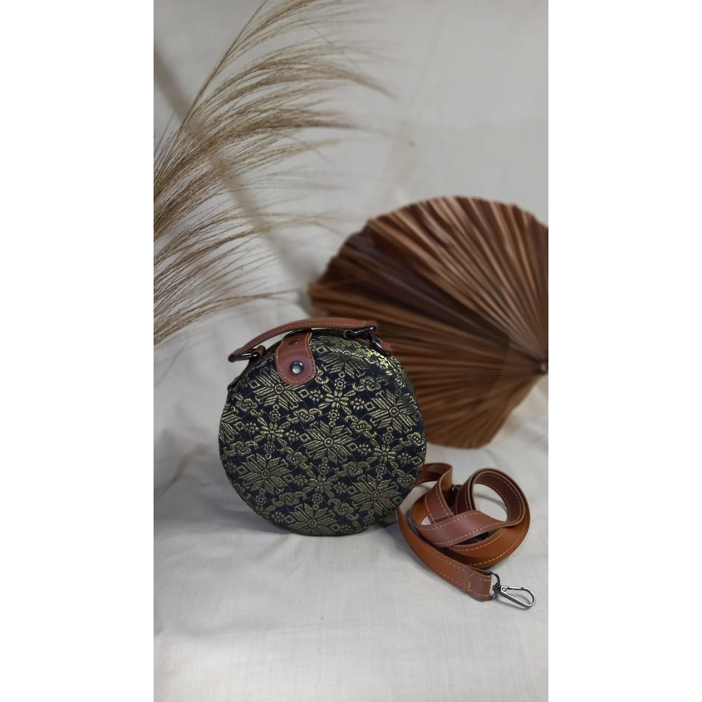 Jual Tas Songket Palembang Sakuru M Berbagai Macam Warna & Motif ...