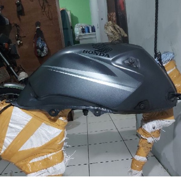 Jual tanki tiger revo original bawaan motor | Shopee Indonesia