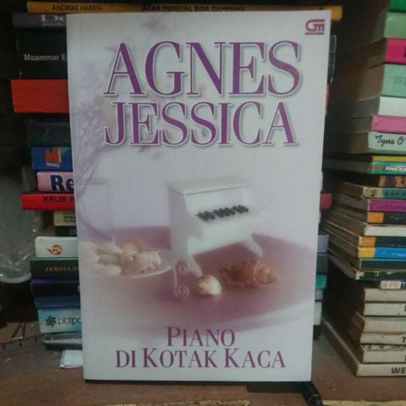 Jual AGNES JESSICA PIANO DI KOTAK KACA | Shopee Indonesia