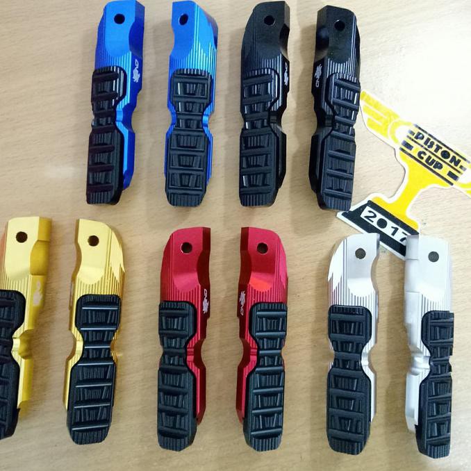 Jual Foot Step Nmax Cnc / Injakan Kaki Nmax / Footstep Nmax Belakang ...