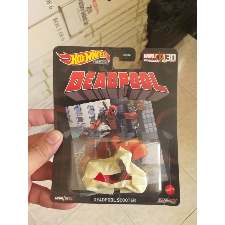 Jual HOT WHEELS PREMIUM MARVEL DEADPOOL SCOOTER NOT MINT | Shopee Indonesia