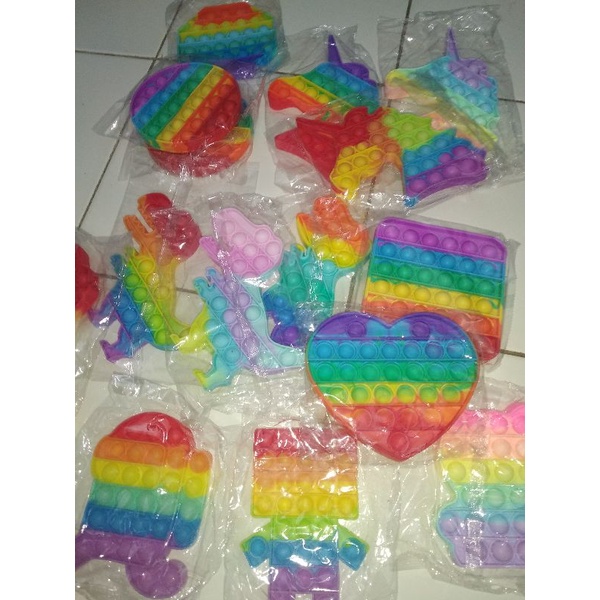Jual pop it mainan viral murah | Shopee Indonesia
