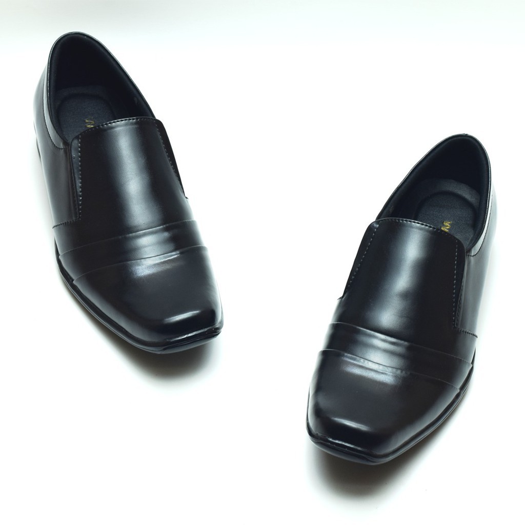 Jual WETAN GL4 - SEPATU PANTOFEL MURAH RINGAN NYAMAN GALUH 4 BIG SIZE ...