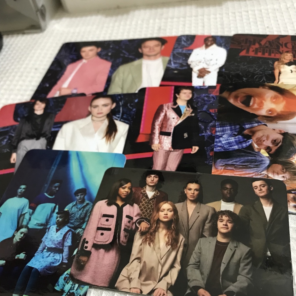 Jual ROUNDED PHOTOCARDS STRANGER THINGS VOL.3 | Shopee Indonesia