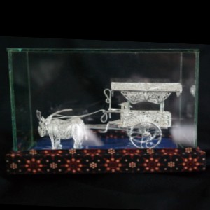 Jual Souvenir Miniatur Gerobak Sapi Silver khas Kotagede Yogyakarta | Shopee Indonesia