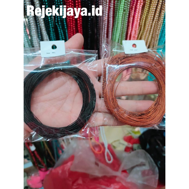 Jual BENANG SOL SEPATU COKLAT / BENANG SOL SEPATU HITAM | Shopee Indonesia