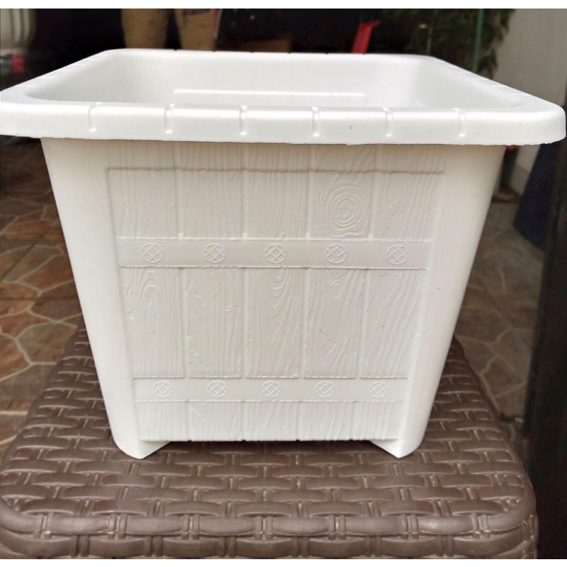 Jual POT TANAMAN KOTAK LOVENIA PSG 8030/POT BUNGA SEGI PERSEGI NO 30 ...