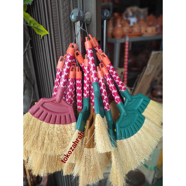 Jual Sapu Mobil Sabut Kelapa /Sapu Mini/Sapu Sabut Kelapa Putih/Sapu ...