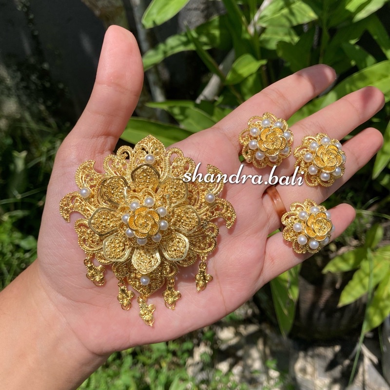 Jual Set Bros Gada Mix Mawar Alpaka Gold Kebaya Bali Aksesoris ...