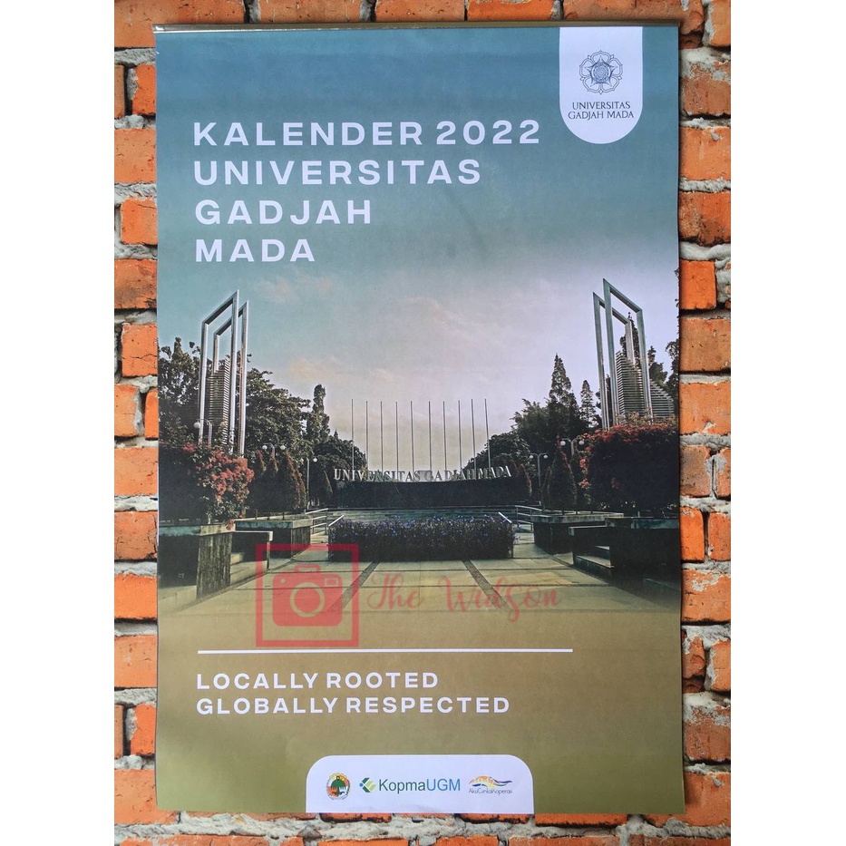 Jual KALENDER DINDING 2022 UGM FULL COLOR | Shopee Indonesia
