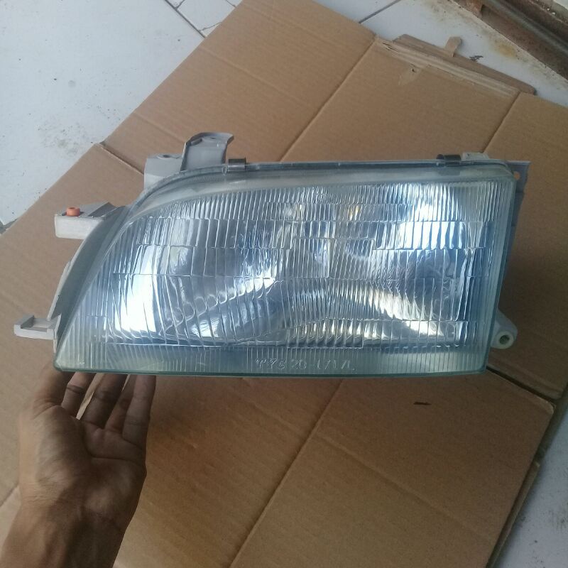 Jual Headlamp lampu depan toyota corona absolute KIRI | Shopee Indonesia