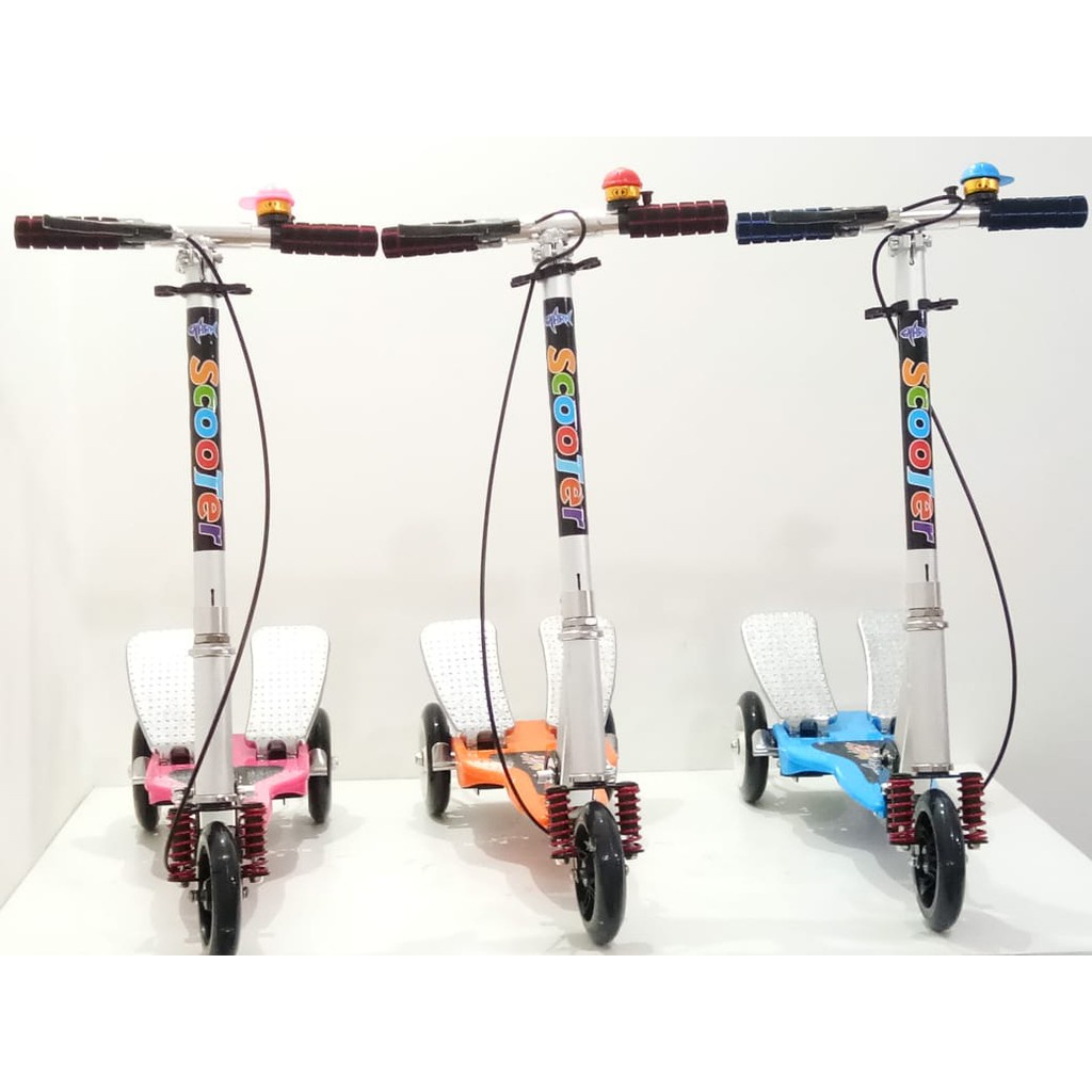 Jual Skuter Dual Pedal / Skuter Genjot besi / Scooter Otoped | Shopee ...