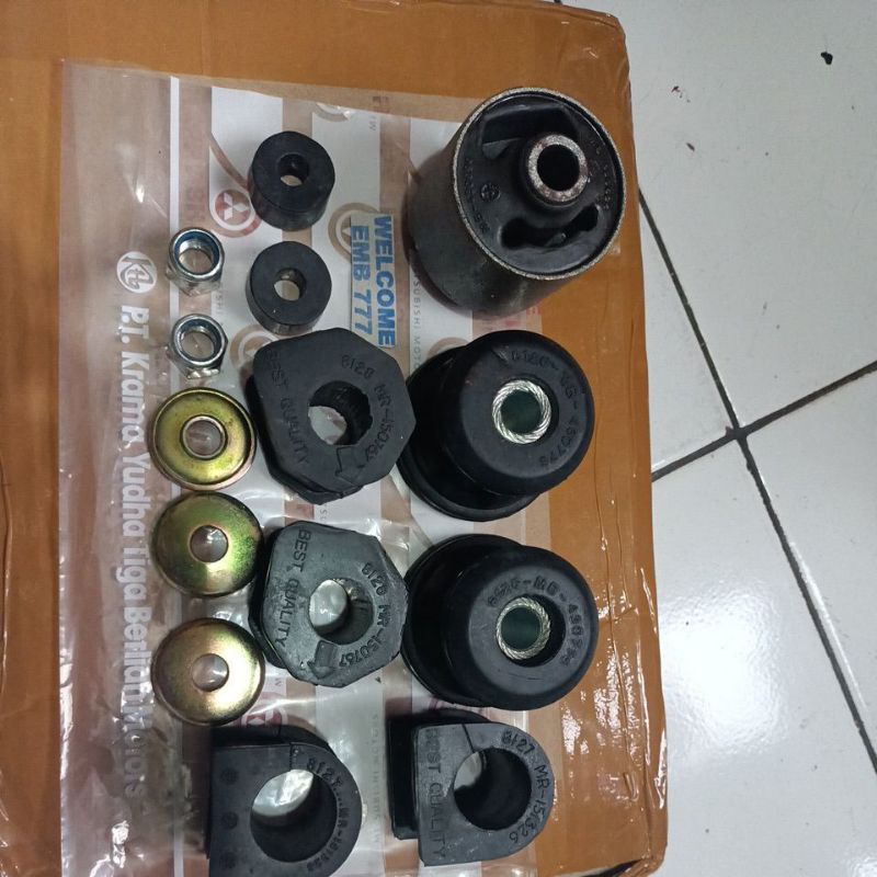 Jual KARET BUSHING STABILIZER FULL SET MITSUBISHI STRADA L200 K74 K75 ...