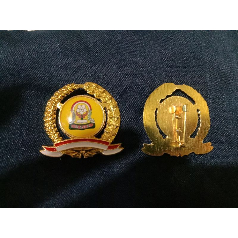 Jual Pin OSIS SMP & SMA| Costum logo | Shopee Indonesia