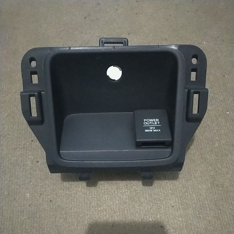 Jual POWER OUTLET HONDA Brio Mobilio jazz CR-V hr-v dan br-v original ...