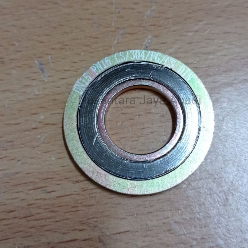 Jual SWG Spiral Wound Gasket PN 16 1/2 " inchi DN 15 Carbon Steel CS ...