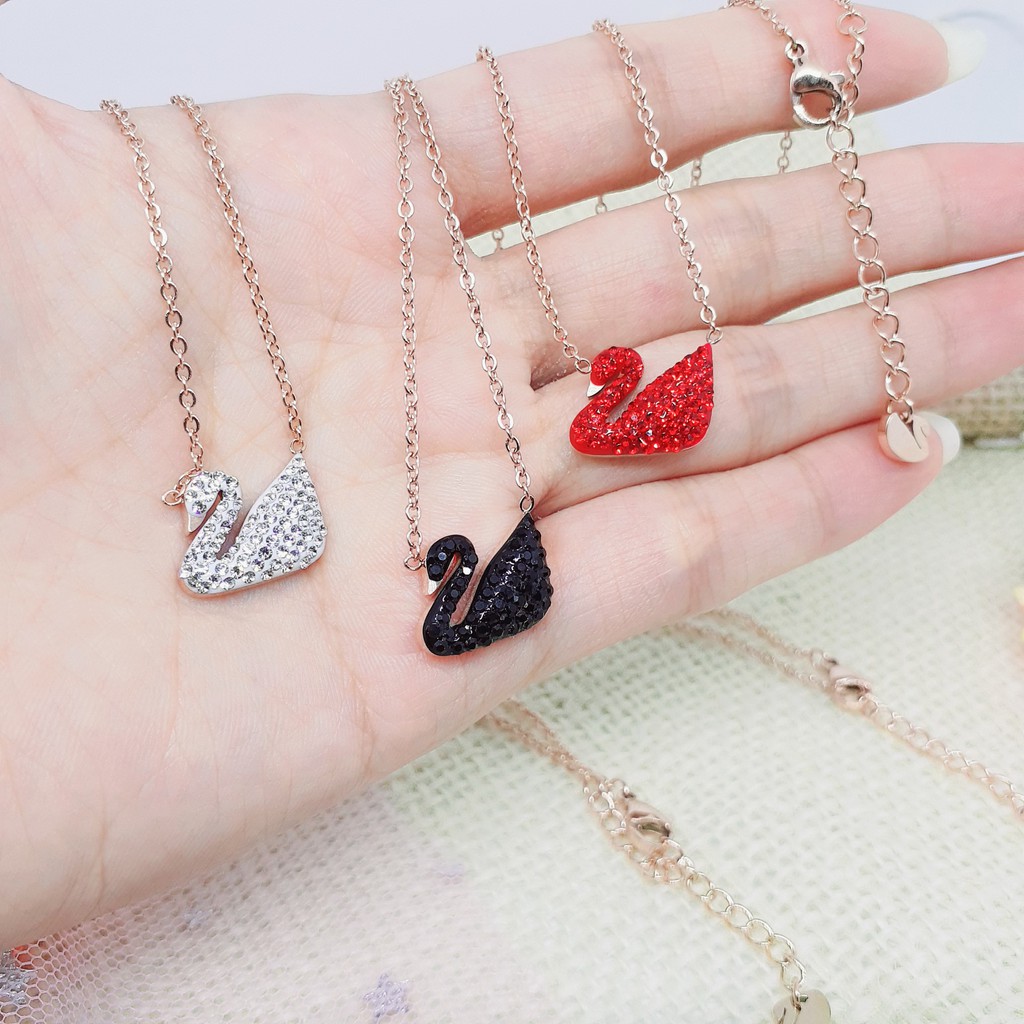 Jual Kalung Fashion Korea Titanium Angsa Merah Putih Hitam Rose Gold ...