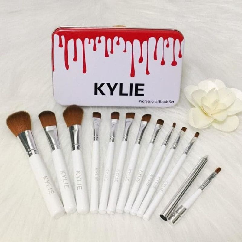 Jual KYLIE BRUSH KIT 12 IN 1 | KUAS MAKE UP SET 12PCS | Shopee Indonesia