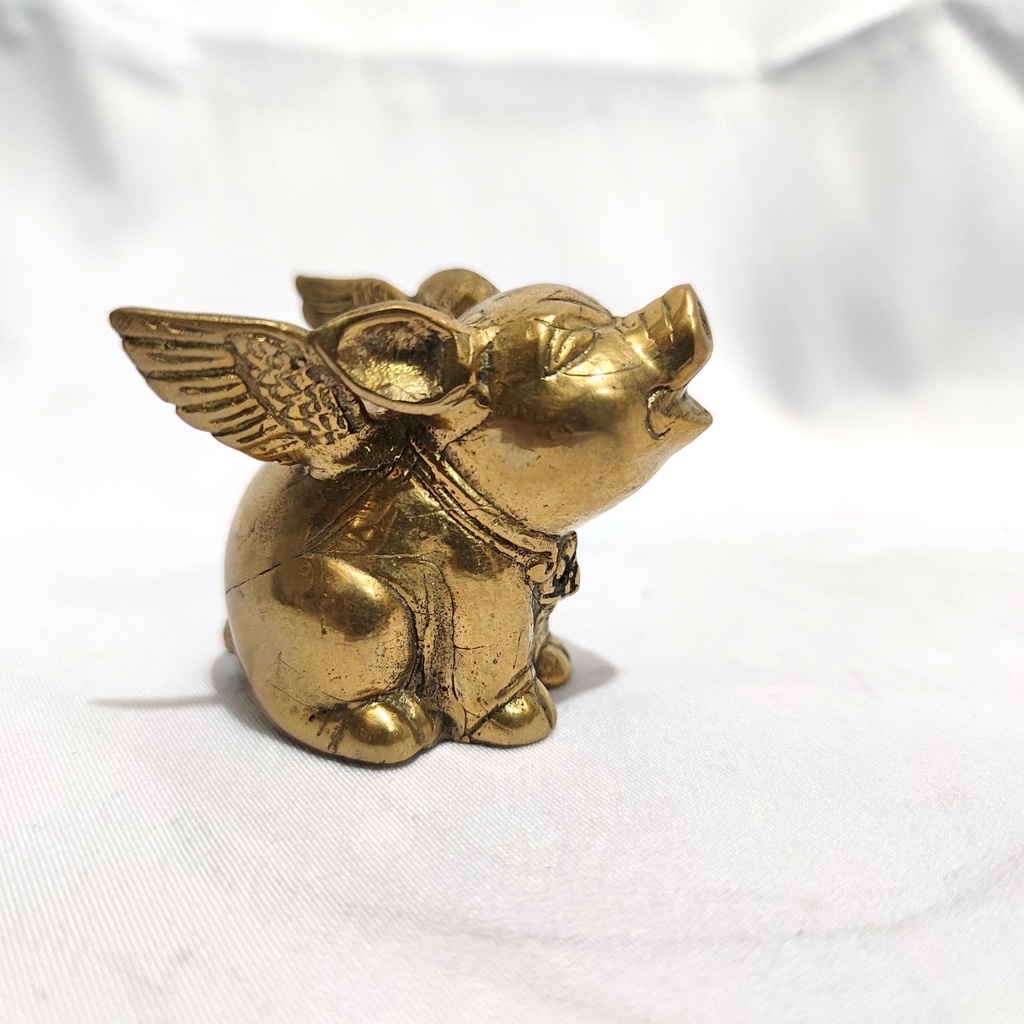 Jual little wing pig gold brass statue | patung babi sayap shio ...