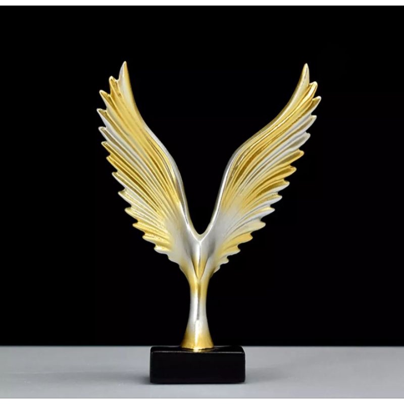 Jual Patung Sayap Garuda Modern Kepakan The Winning Award Dekorasi Meja ...