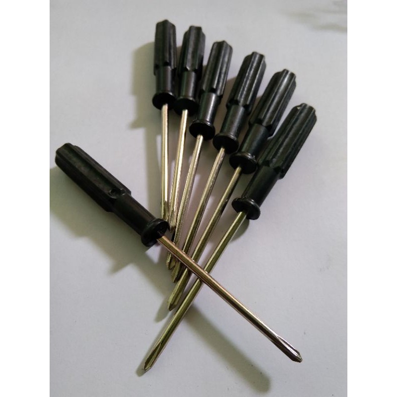 Jual OBENG TAMIYA UNTUK BAUT 2MM ( GAGANG HITAM) | Shopee Indonesia