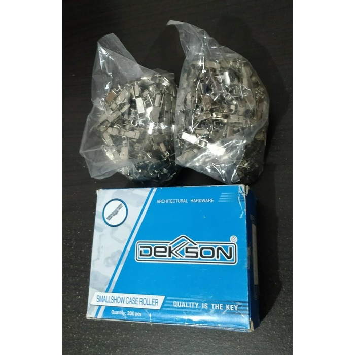 Jual display-food- roda showcase kecil dekson/roda etalase kecil dekson ...