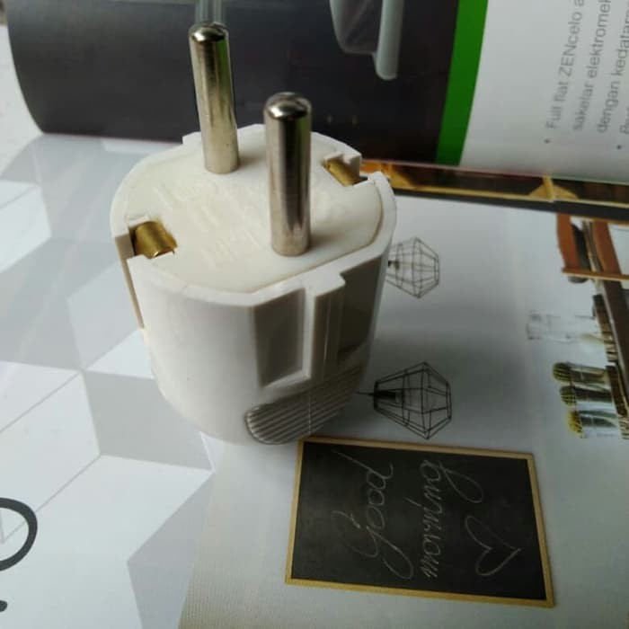 Jual Steker 2 Pin Putih | Shopee Indonesia