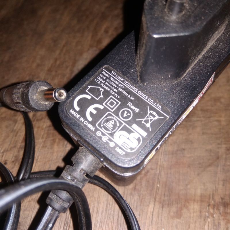 Jual ADAPTOR TPLINK 5V 0.6A model T050060-2C1 adapter tp link colokan ...