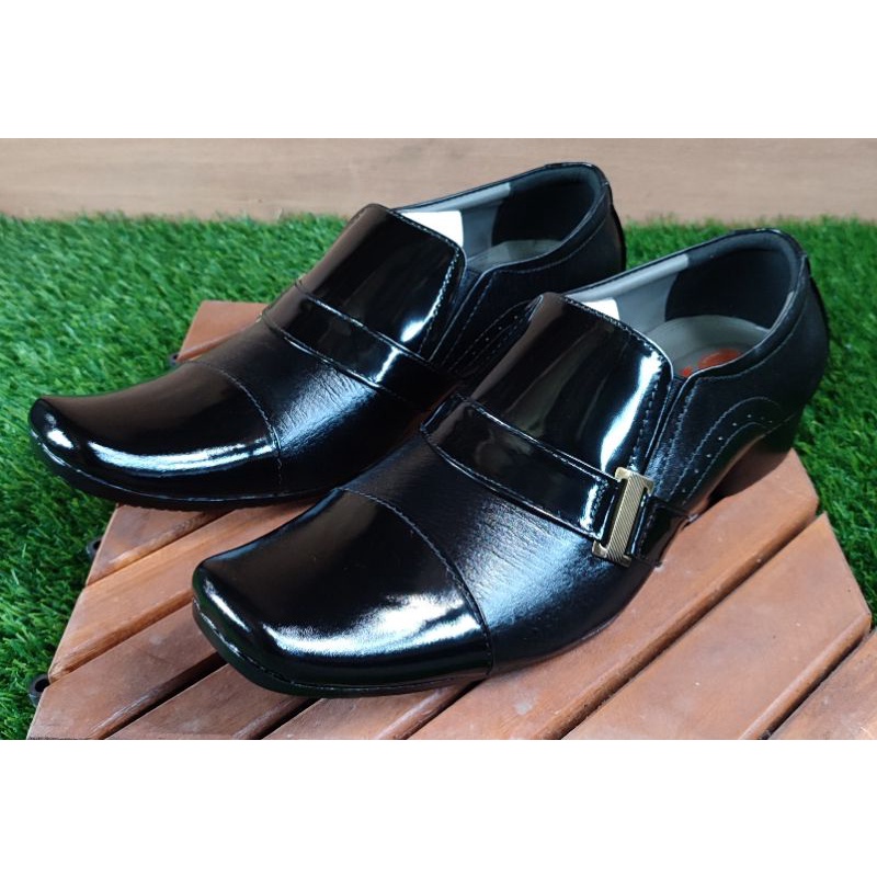 Jual SEPATU FORMAL KULIT PRIA SEPATU PANTOFEL SEPATU KANTORAN SEPATU ...