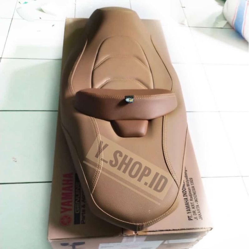 Jual Sarung Cover Kulit Jok Yamaha Nmax Old All New Coklat Semua Motor ...