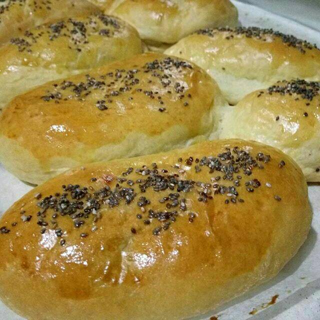 Jual Roti Manis/ Soft buns / Sweet bread | Shopee Indonesia