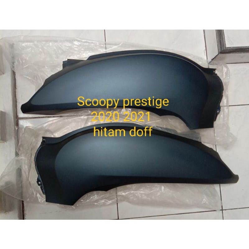Jual cover tameng body bodi belakang scoopy prestige 2020 2021 hitam ...
