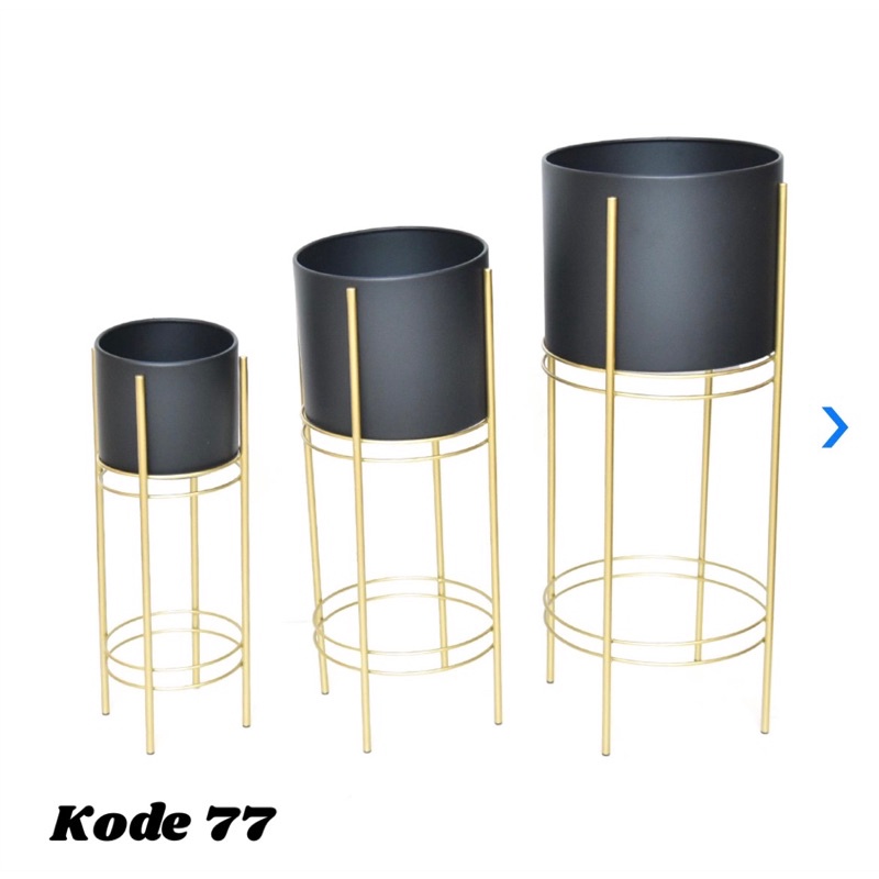Jual Standing pot hitam besi gold / Rak pot hitam gold standing hitam ...