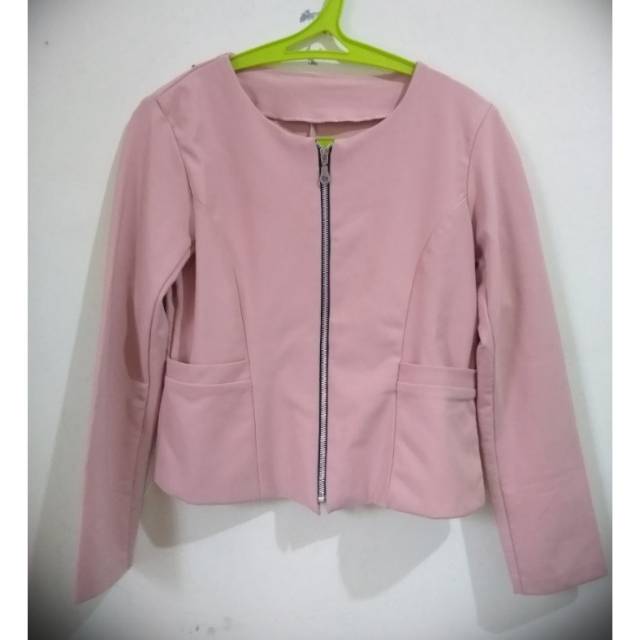 Jual Blazer Peach Zipper Strech Fit To M | Shopee Indonesia