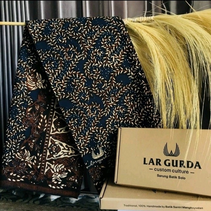 Jual Sarung Batik Tradisional Lar Gurda Sarung Eksklusif - sulur Biru ...